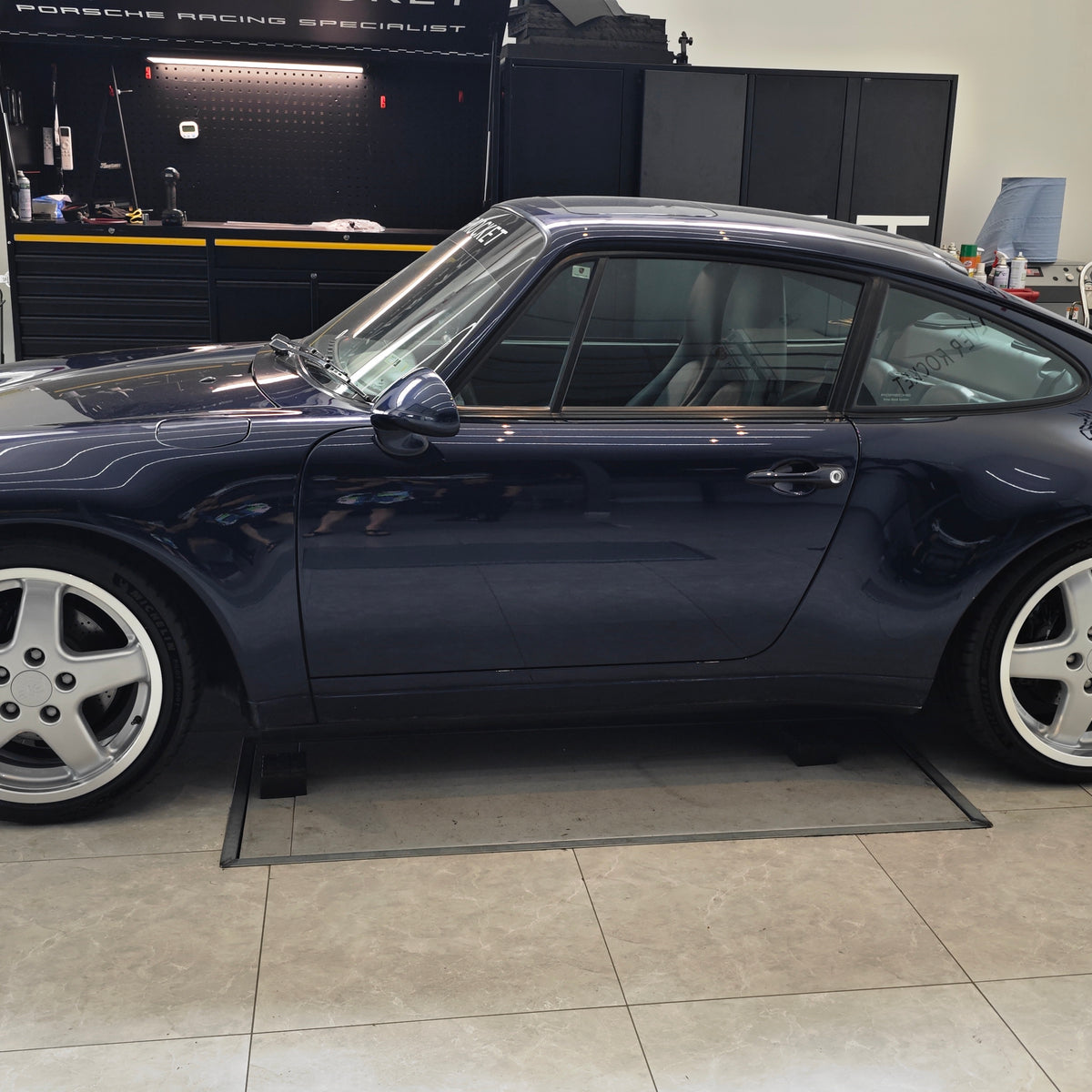 Restoring & Upgrading the Classic Porsche 993 – SilverRocket