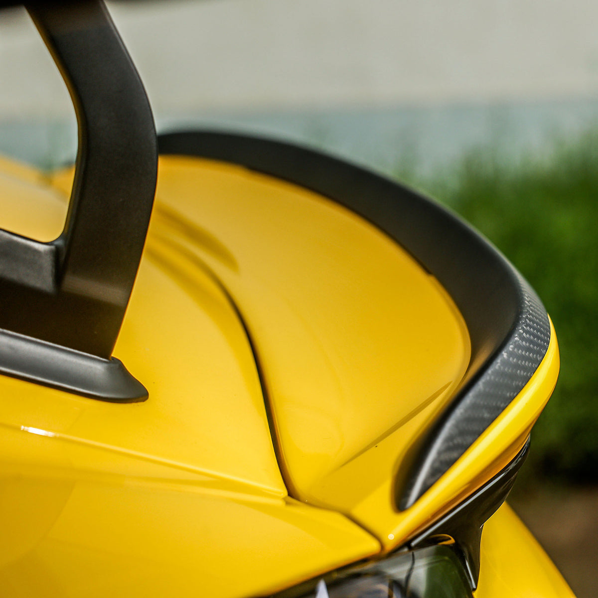 SR DRY CARBON FIBER REAR DUCKTAIL GURNEY FLAP [PORSCHE 718 Cayman GT4 ...
