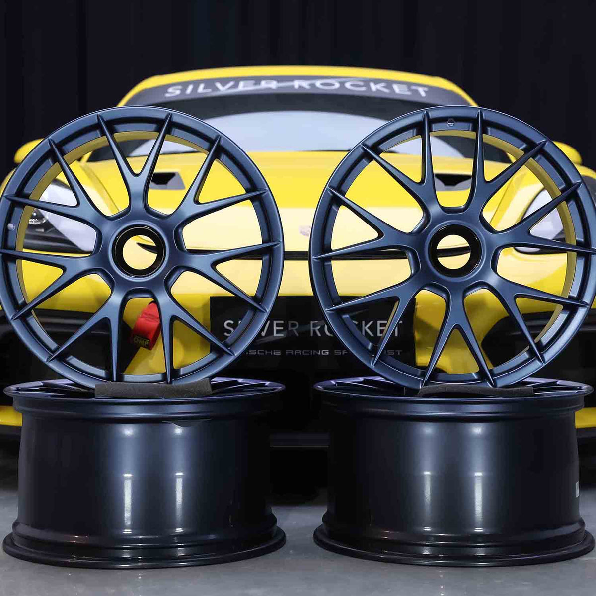 LIGHTWEIGHT MAGNESIUM CENTERLOCK WHEELS [GENUINE PORSCHE WHEEL SET ...