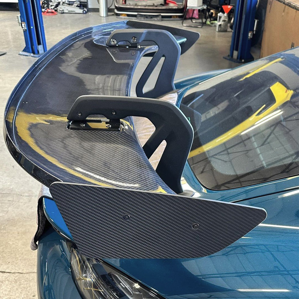 SR GT4 CLUBSPORT FLEX-CARBON SWAN NECK WING V2.0 [PORSCHE 718 Cayman G ...